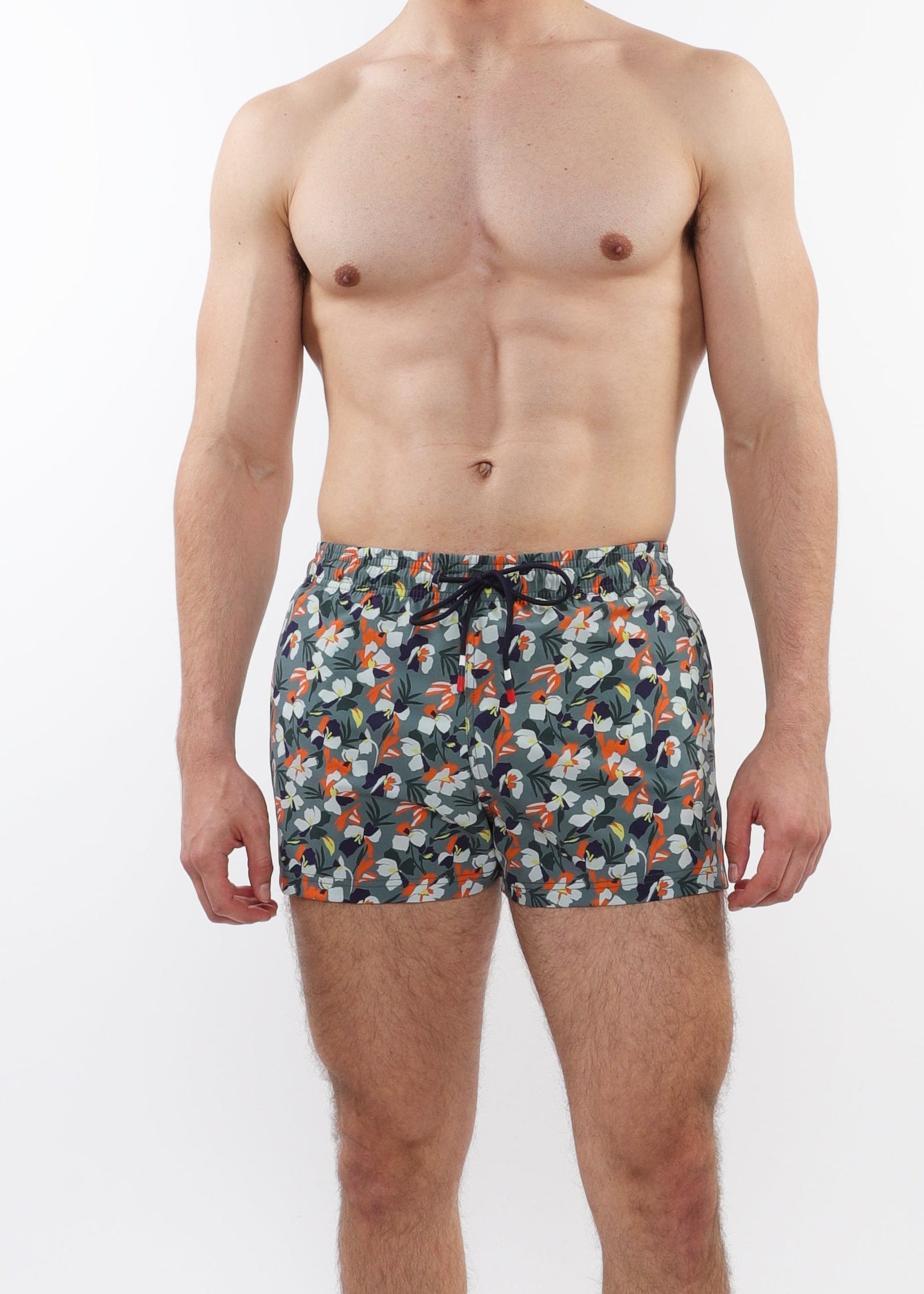 SPROUT/NAVY FLORAL 2-1/2" INSEAM PRINTED SWIM SHORTS WITH MESH LINING